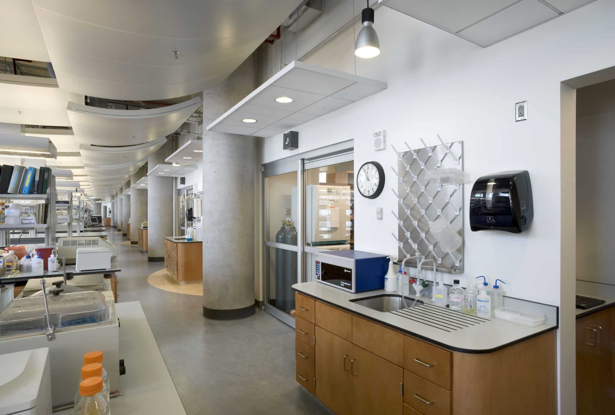 The Fayez S. Sarofim Research Building, Institute of Molecular Medicine (IMM) - INI Design Studio