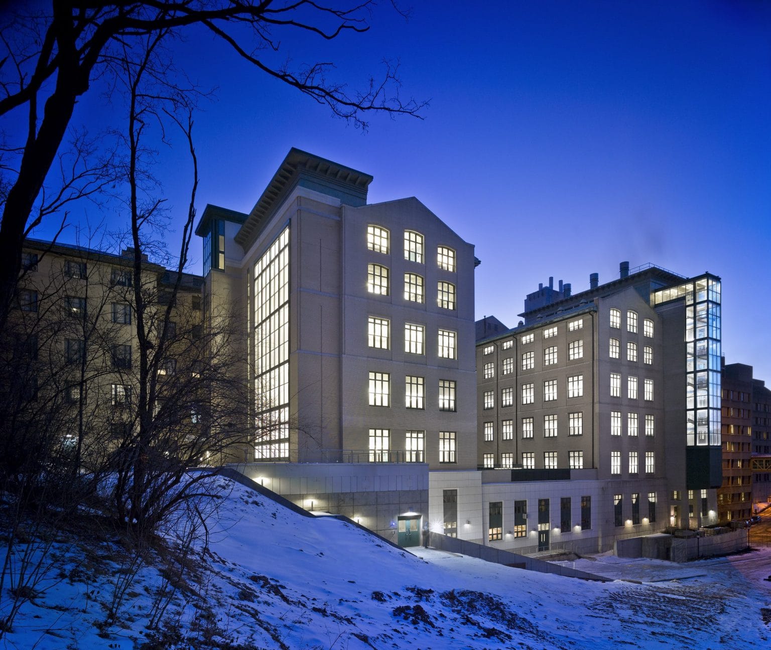 Carnegie Mellon University, Doherty Hall Phase I & II - INI Design Studio