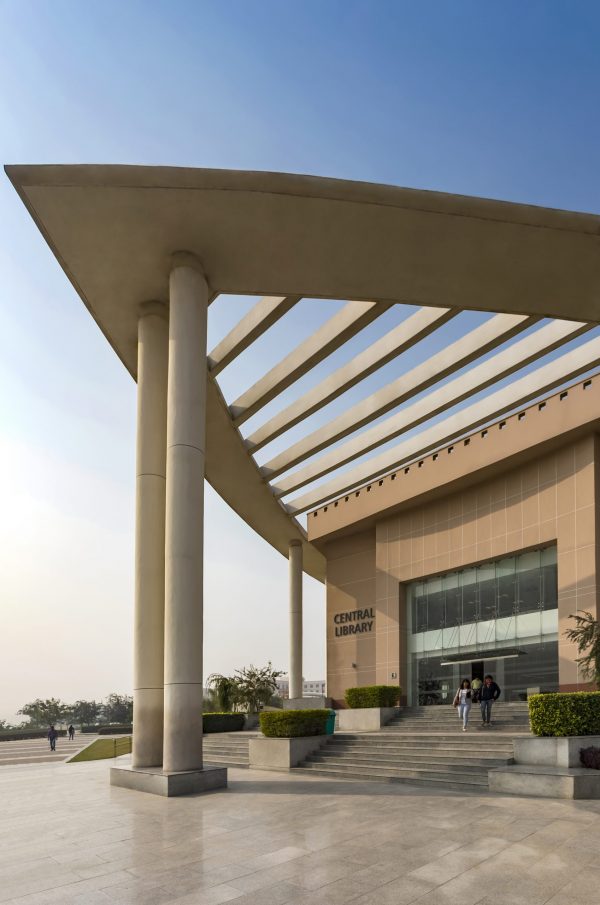 Central Library, Shiv Nadar University (SNU) - INI Design Studio