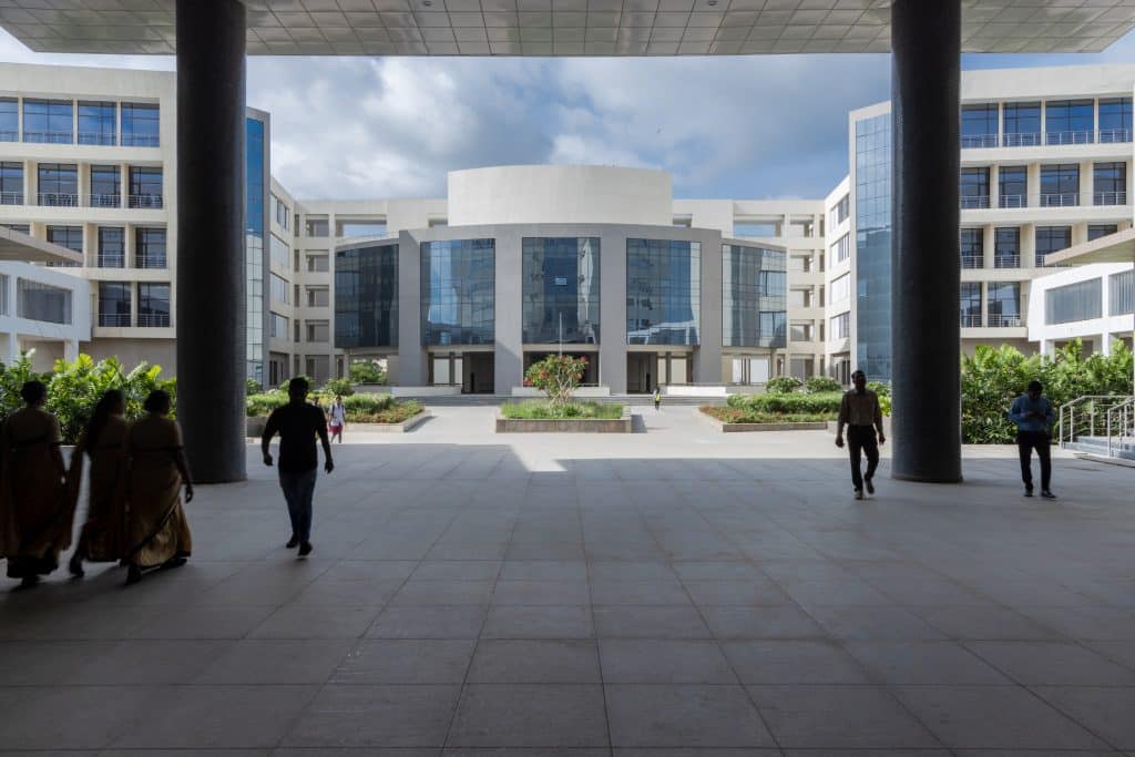 Medical College & Hospital Campus at Baramati - INI Design Studio