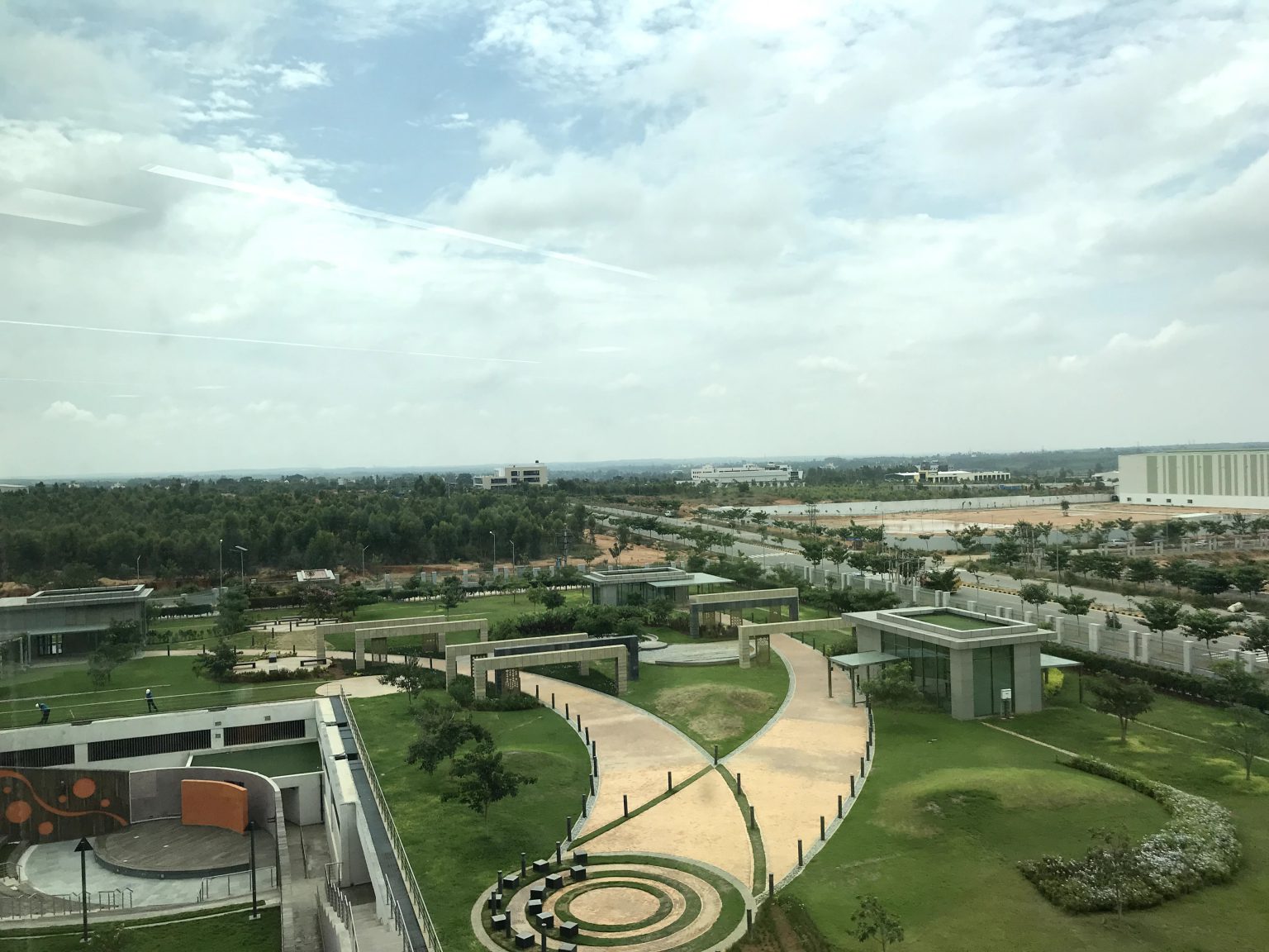 Shell Campus : New Technology Center - INI Design Studio