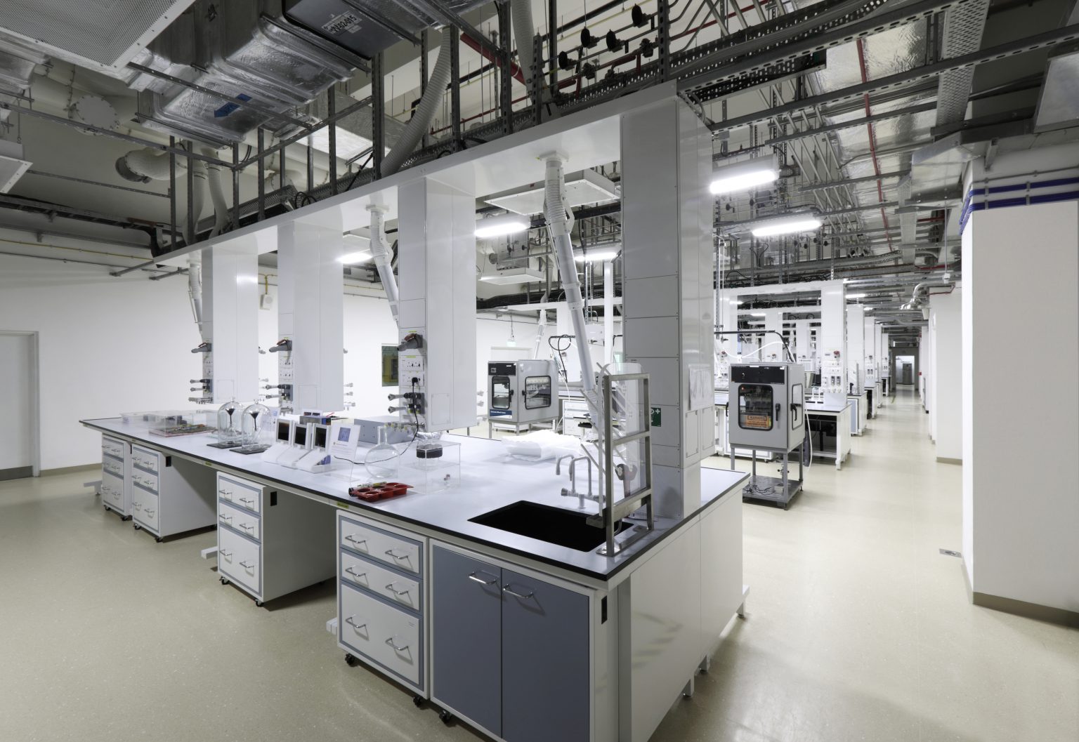 Shell Campus : New Technology Center - INI Design Studio
