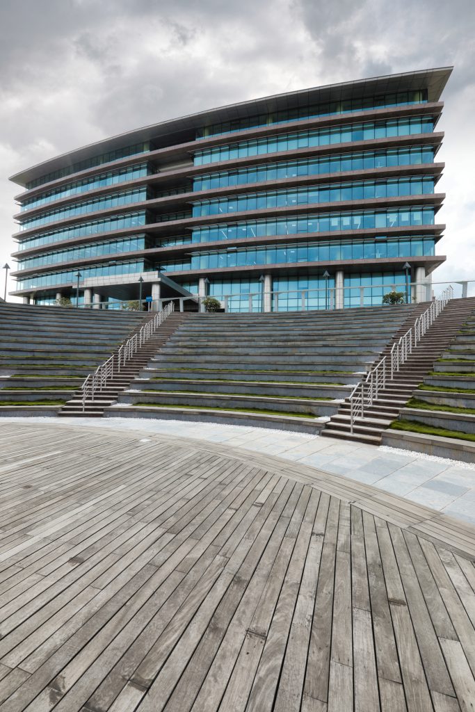 Shell Campus : New Technology Center - INI Design Studio