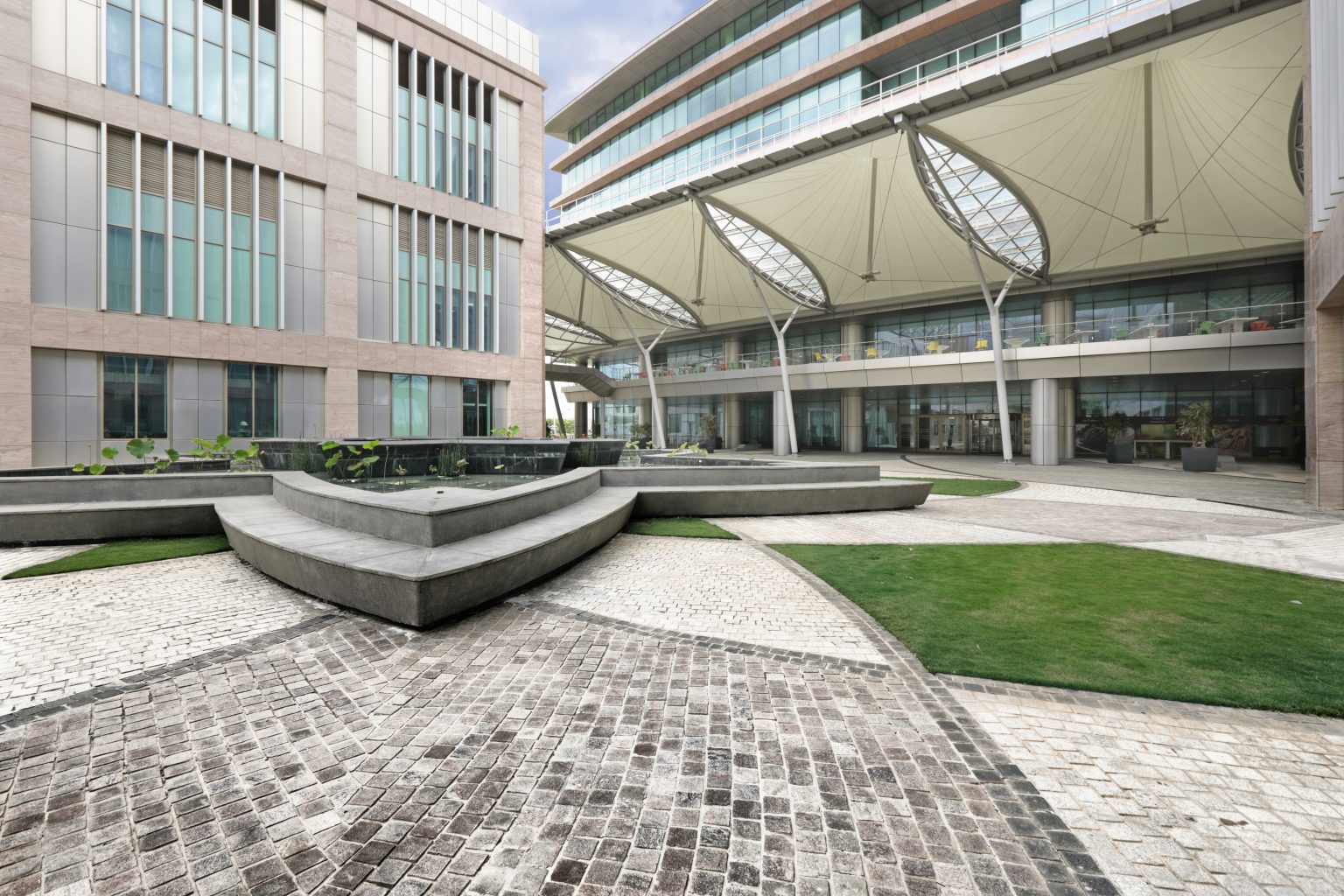 Shell Campus : New Technology Center - INI Design Studio