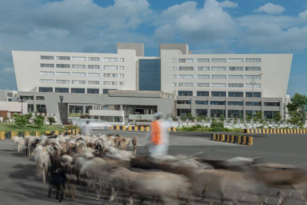 Medical College & Hospital Campus at Baramati - INI Design Studio